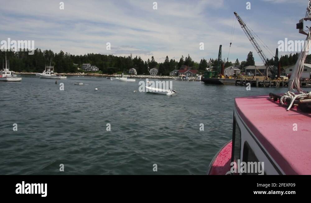 Lobstering boat Stock Videos & Footage - HD and 4K Video Clips - Alamy