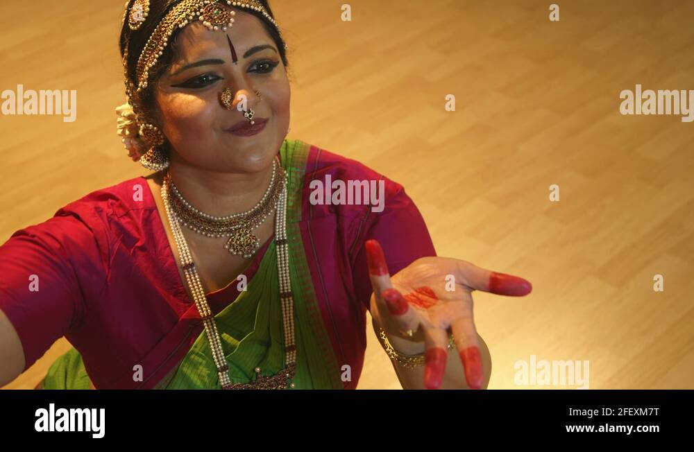 Graceful hand movements Stock Videos & Footage - HD and 4K Video Clips ...