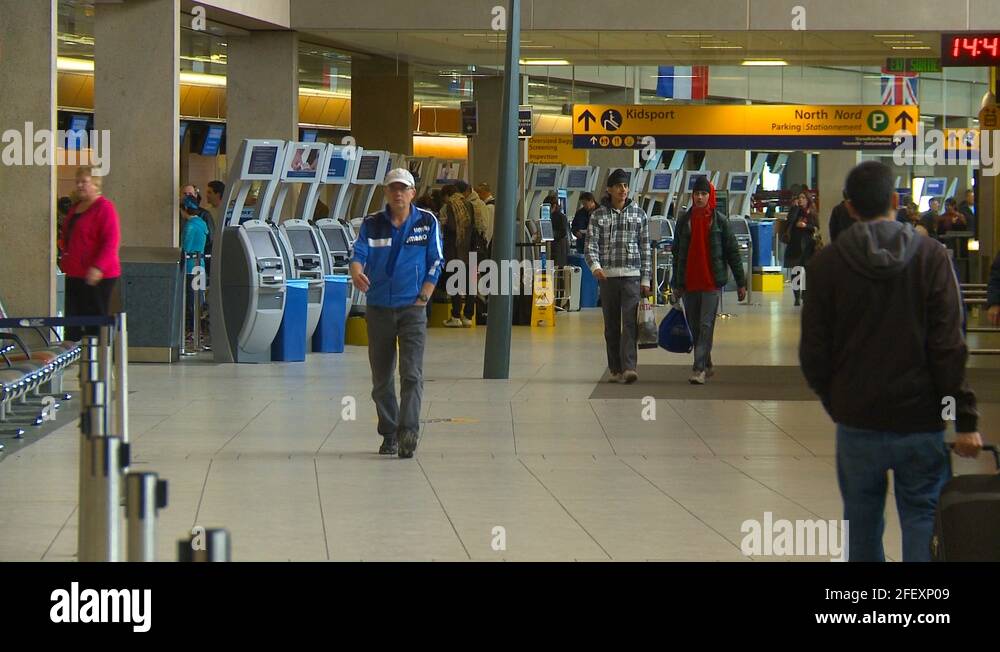 Terminal frame Stock Videos & Footage - HD and 4K Video Clips - Alamy