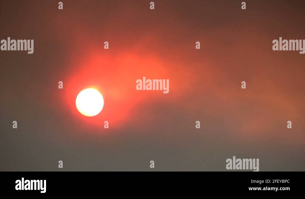 Wildfire smoke Stock Videos & Footage - HD and 4K Video Clips - Alamy