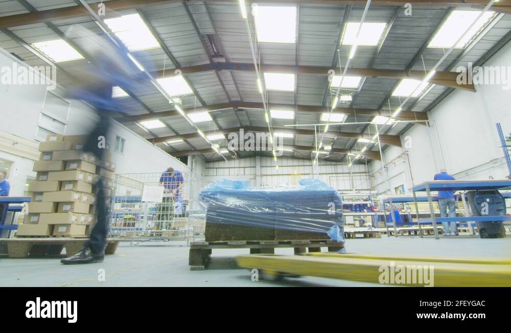 Men stacking pallets Stock Videos & Footage - HD and 4K Video Clips - Alamy