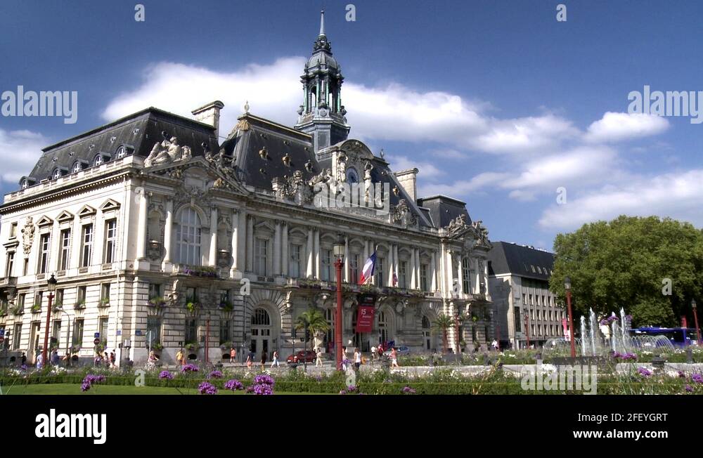 Historic attraction tours Stock Videos & Footage - HD and 4K Video ...