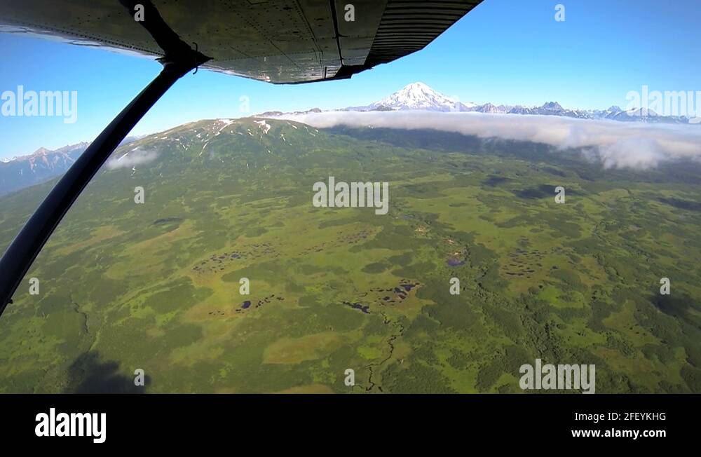 Aleutian range Stock Videos & Footage - HD and 4K Video Clips - Alamy