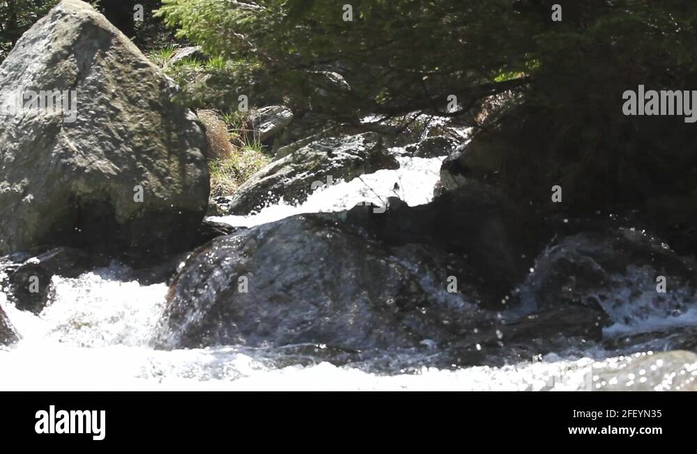Cliff water Stock Videos & Footage - HD and 4K Video Clips - Alamy