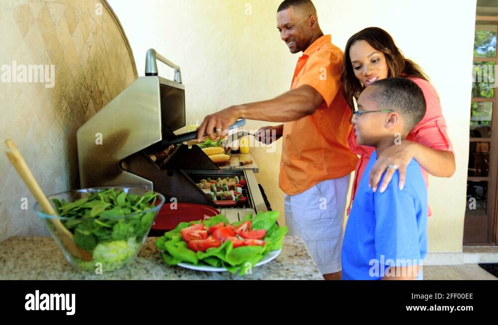 African family eating burger Stock Videos & Footage - HD and 4K Video ...