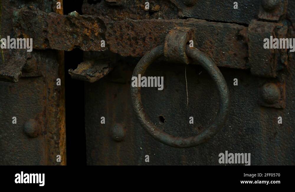 Wrought iron ring Stock Videos & Footage - HD and 4K Video Clips - Alamy