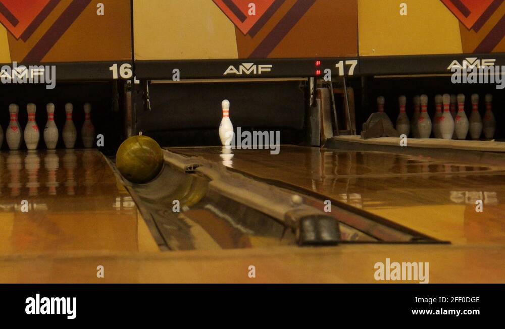 Bowling pin down Stock Videos & Footage - HD and 4K Video Clips - Alamy