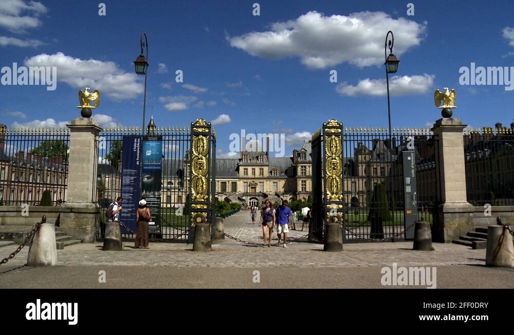 Chateau gate Stock Videos & Footage - HD and 4K Video Clips - Alamy