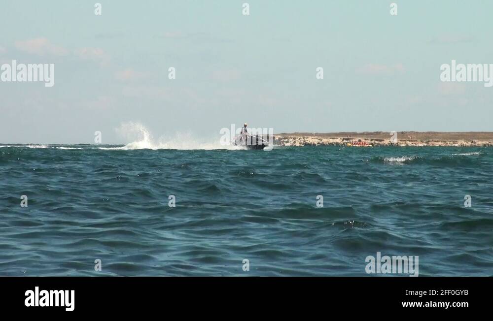 Water motor Stock Videos & Footage - HD and 4K Video Clips - Alamy