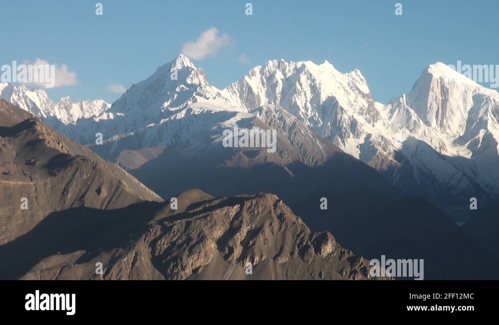 Himalayas mountain ranges Stock Videos & Footage - HD and 4K Video ...