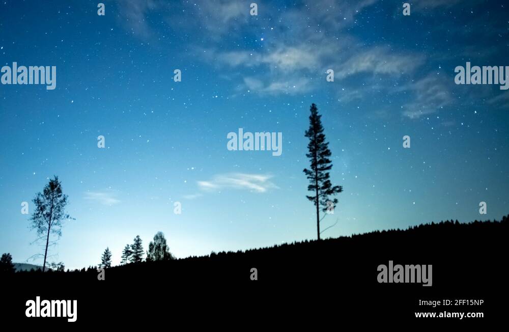 Faint milky way Stock Videos & Footage - HD and 4K Video Clips - Alamy