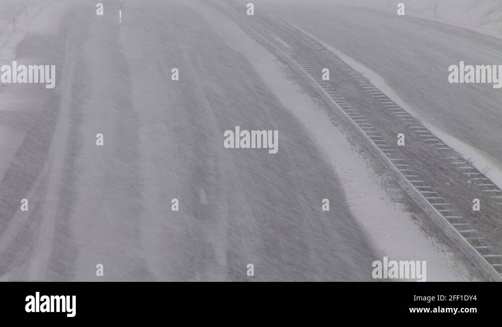 Snowfall motorway Stock Videos & Footage - HD and 4K Video Clips - Alamy