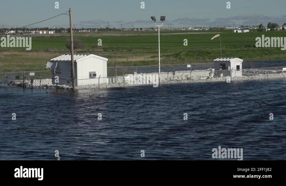 Gas flooding Stock Videos & Footage - HD and 4K Video Clips - Alamy