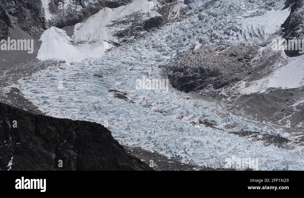 Everest khumbu icefall Stock Videos & Footage - HD and 4K Video Clips ...