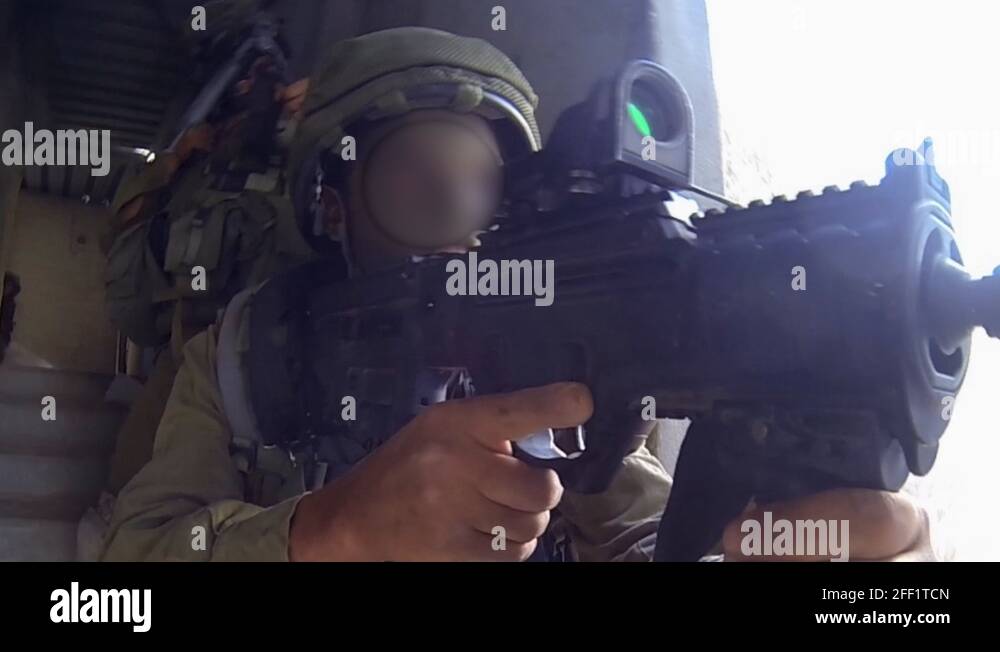 Army Special Forces action tank attack battle building combat Stock ...