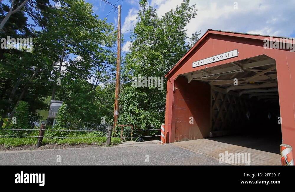 Cornwall bridge Stock Videos & Footage - HD and 4K Video Clips - Alamy