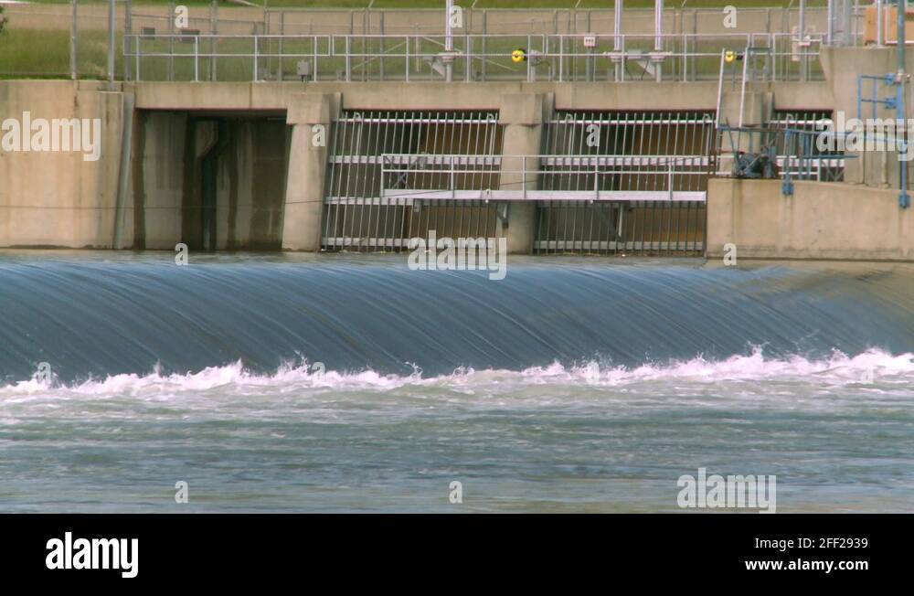 Weir gate Stock Videos & Footage - HD and 4K Video Clips - Alamy