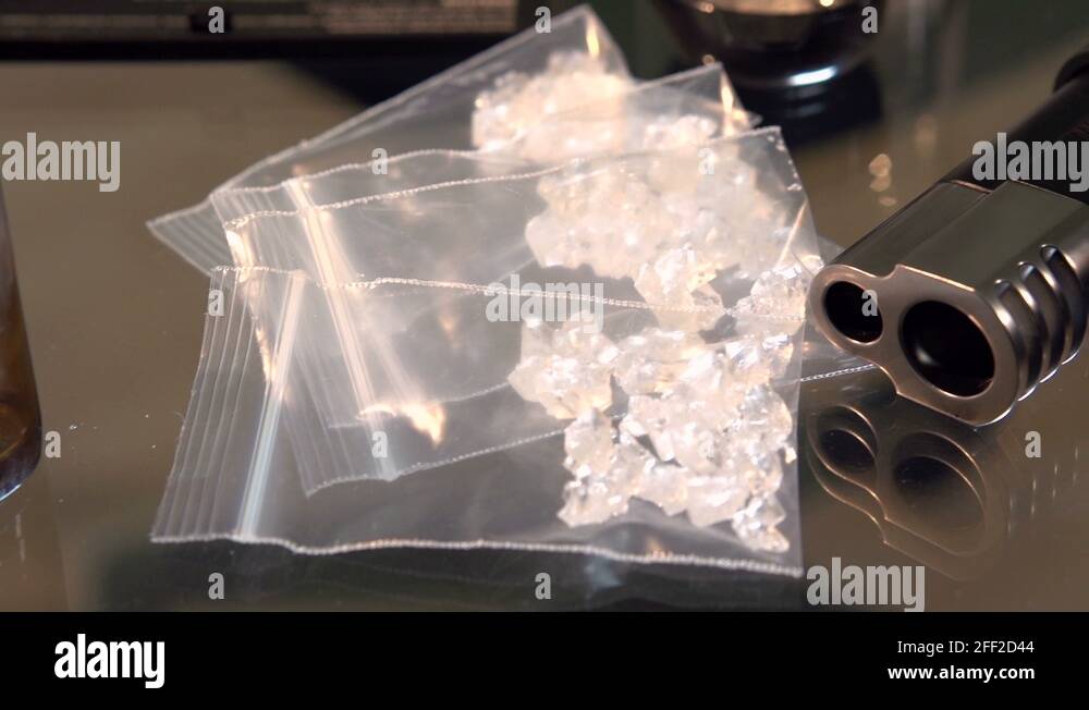 Drug bag production Stock Videos & Footage - HD and 4K Video Clips - Alamy