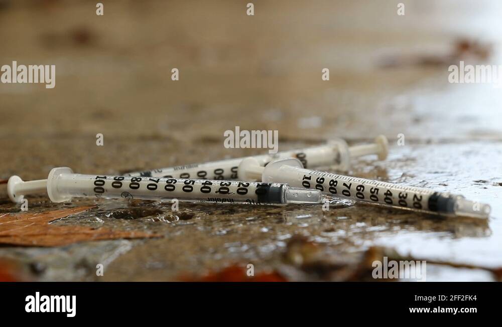 Crystalline needles Stock Videos & Footage - HD and 4K Video Clips - Alamy
