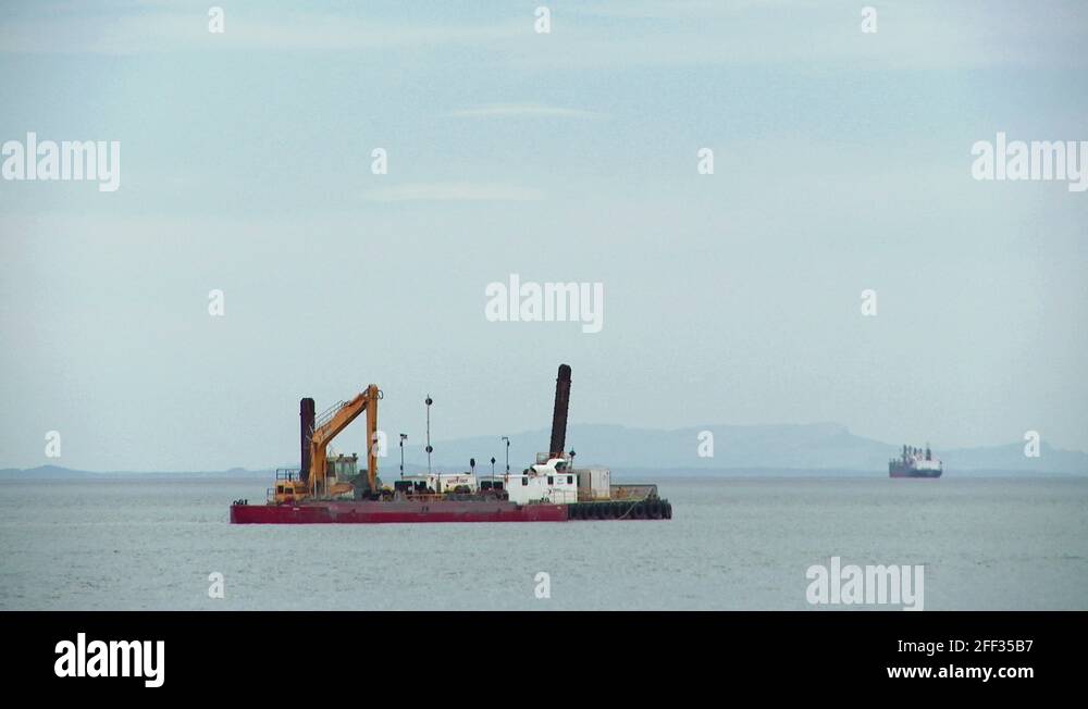 Channel dredge Stock Videos & Footage - HD and 4K Video Clips - Alamy