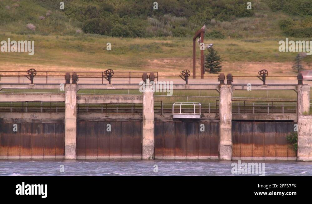 Gate irrigation canal Stock Videos & Footage - HD and 4K Video Clips ...