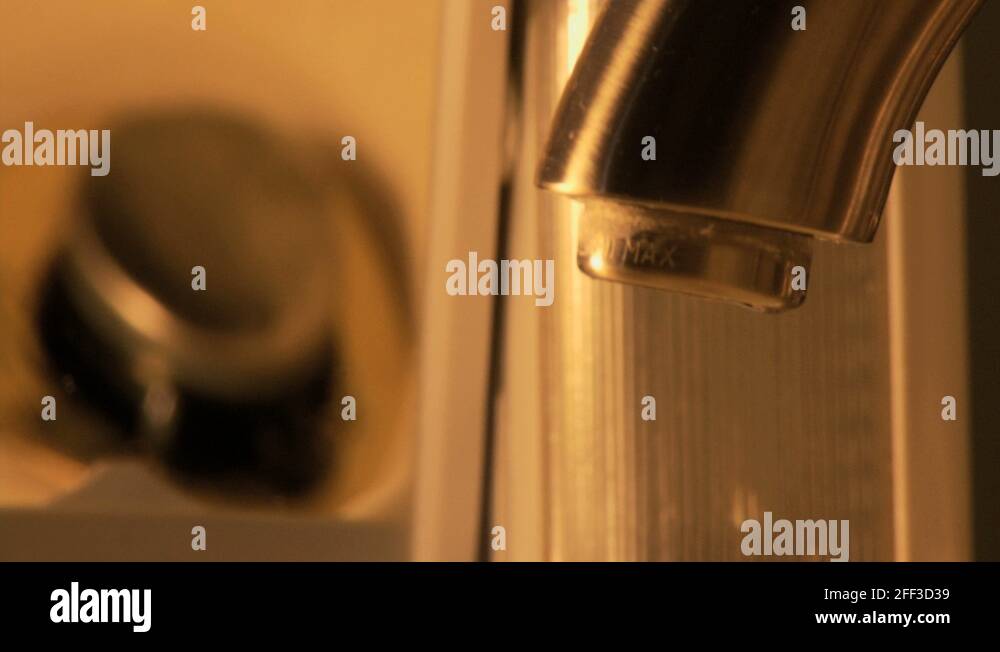 Water as mirror Stock Videos & Footage - HD and 4K Video Clips - Alamy