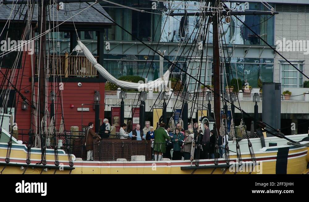 Boston harbor 1700s Stock Videos & Footage - HD and 4K Video Clips - Alamy