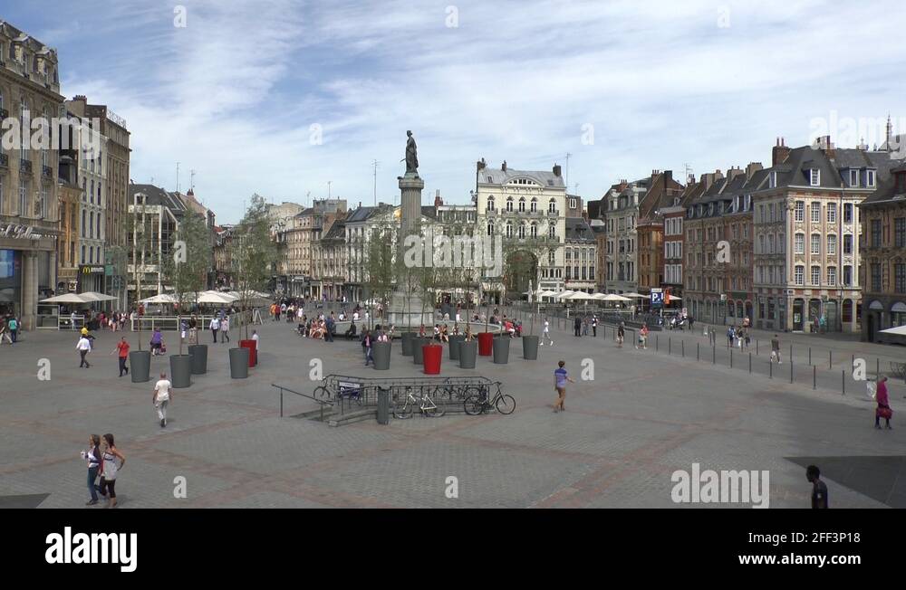 Lille centre Stock Videos & Footage - HD and 4K Video Clips - Alamy