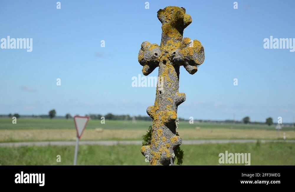 Risk cross Stock Videos & Footage - HD and 4K Video Clips - Alamy