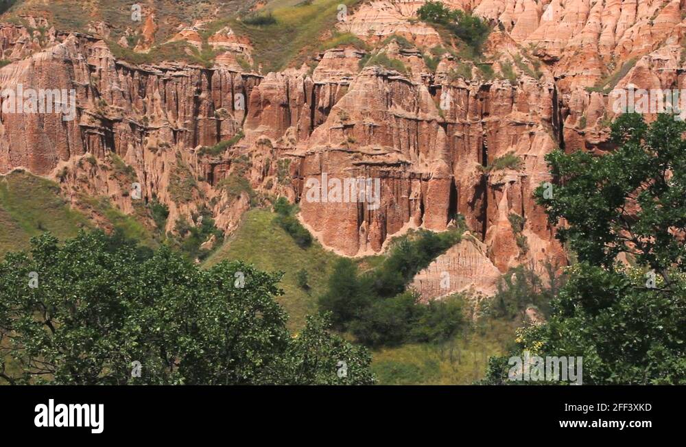 Monolith columns Stock Videos & Footage - HD and 4K Video Clips - Alamy