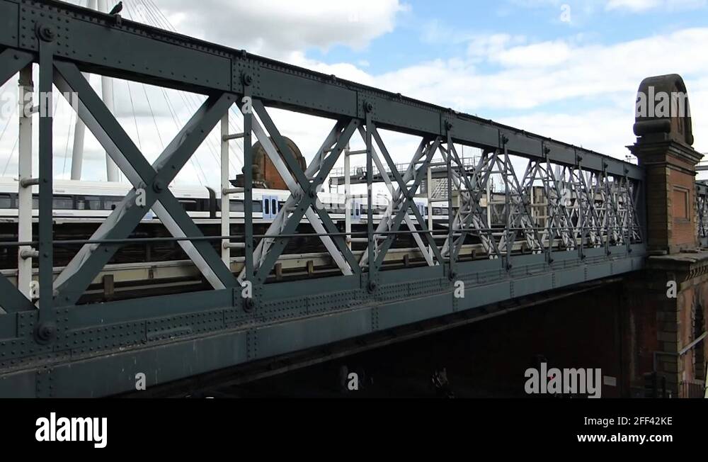 Concrete rail bridge uk Stock Videos & Footage - HD and 4K Video Clips ...
