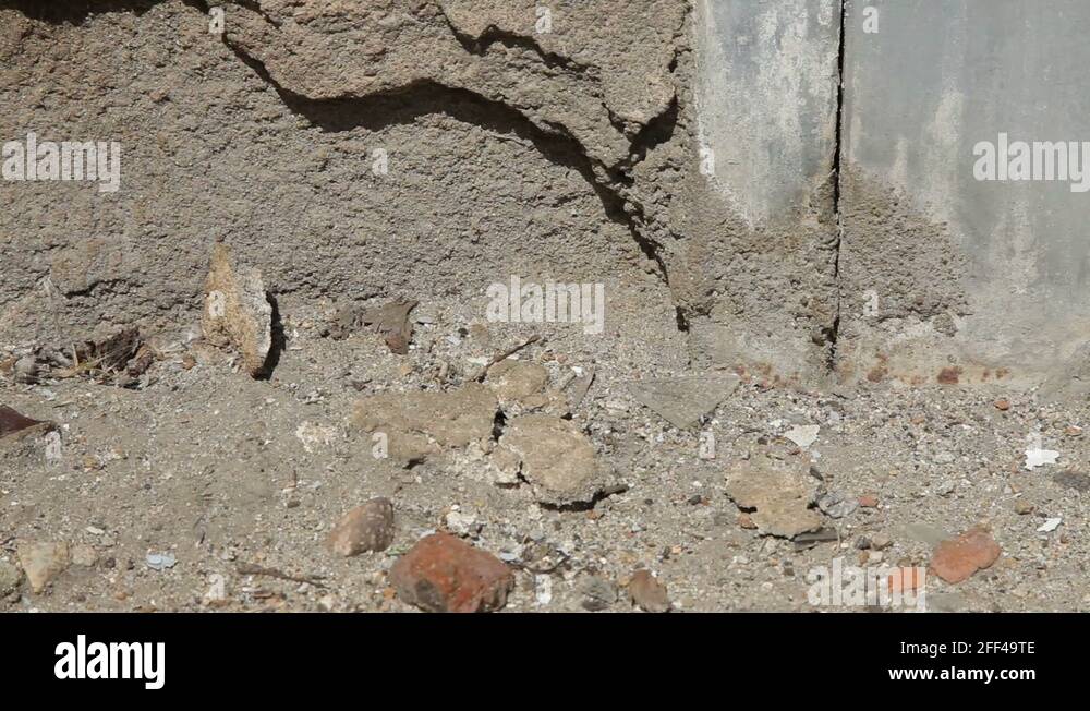 Ground shard Stock Videos & Footage - HD and 4K Video Clips - Alamy