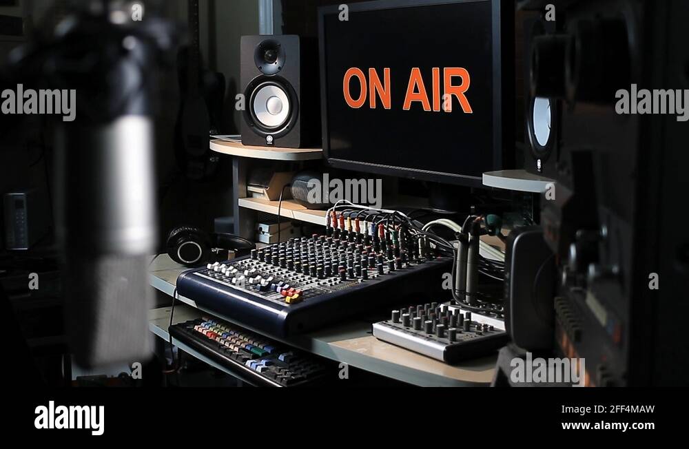 Air control room Stock Videos & Footage - HD and 4K Video Clips - Alamy