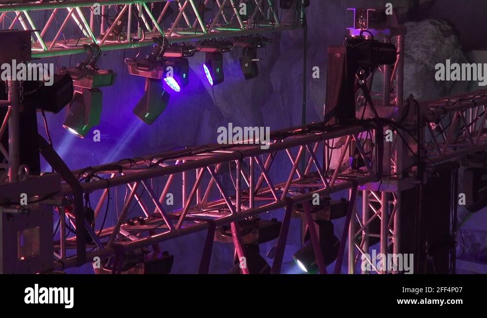 Spinning lights Stock Videos & Footage - HD and 4K Video Clips - Alamy