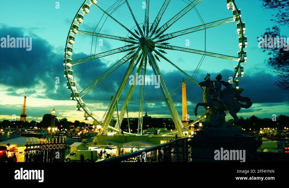 Ferris wheel of paris Stock Videos & Footage - HD and 4K Video Clips ...