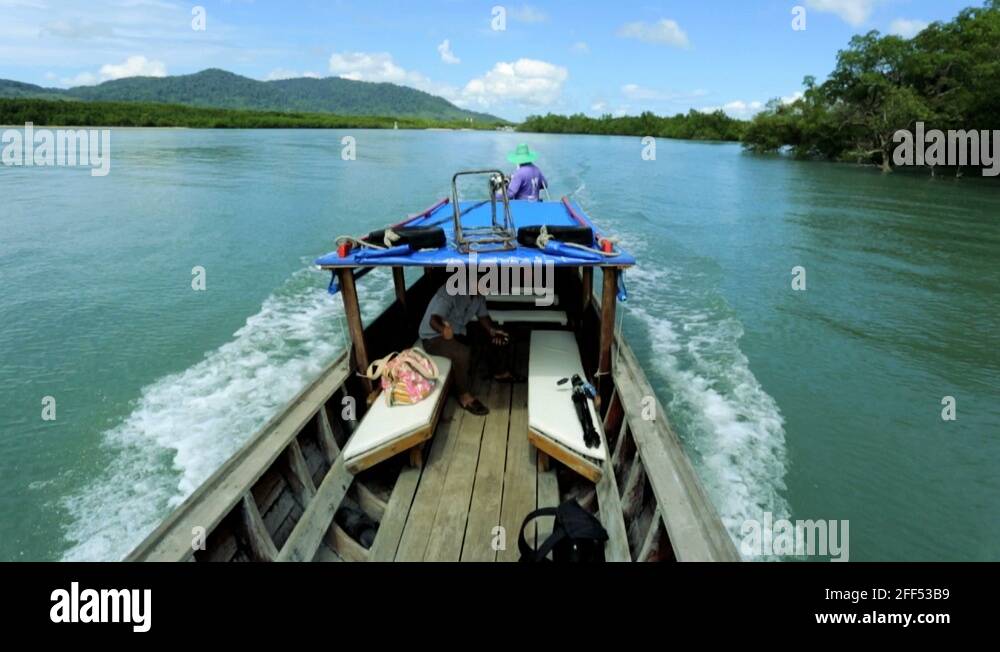 Thailand long tail speed boat Stock Videos & Footage - HD and 4K Video ...