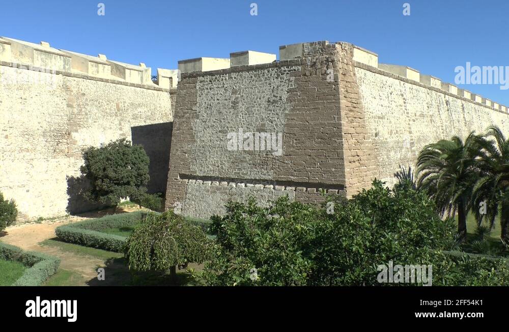 Cadiz old town Stock Videos & Footage - HD and 4K Video Clips - Alamy