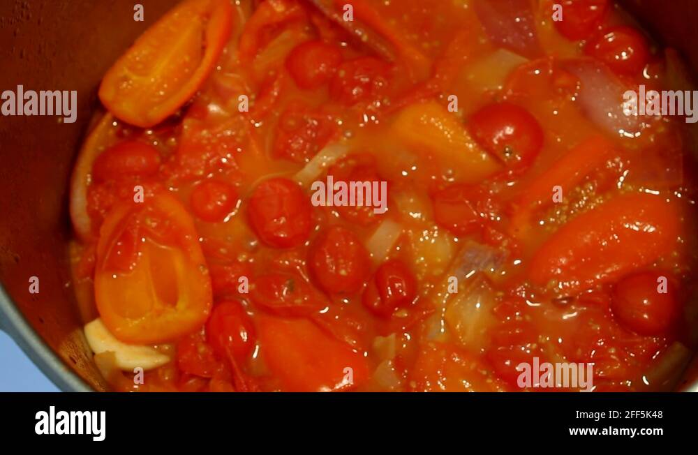 Simmer Stock Videos & Footage - HD and 4K Video Clips - Alamy