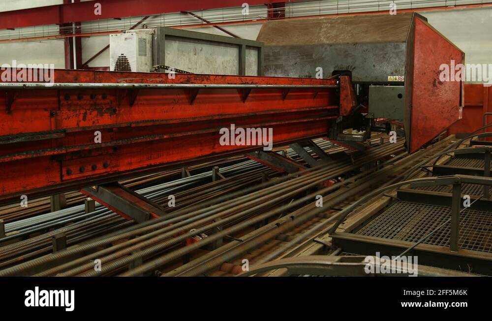 Moving steel beams Stock Videos & Footage - HD and 4K Video Clips - Alamy