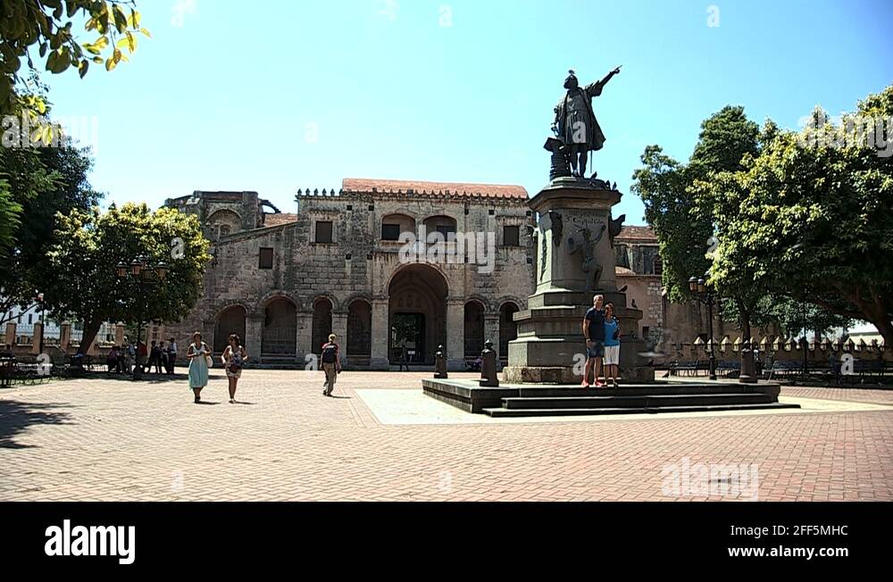 Christopher columbus Stock Videos & Footage - HD and 4K Video Clips - Alamy