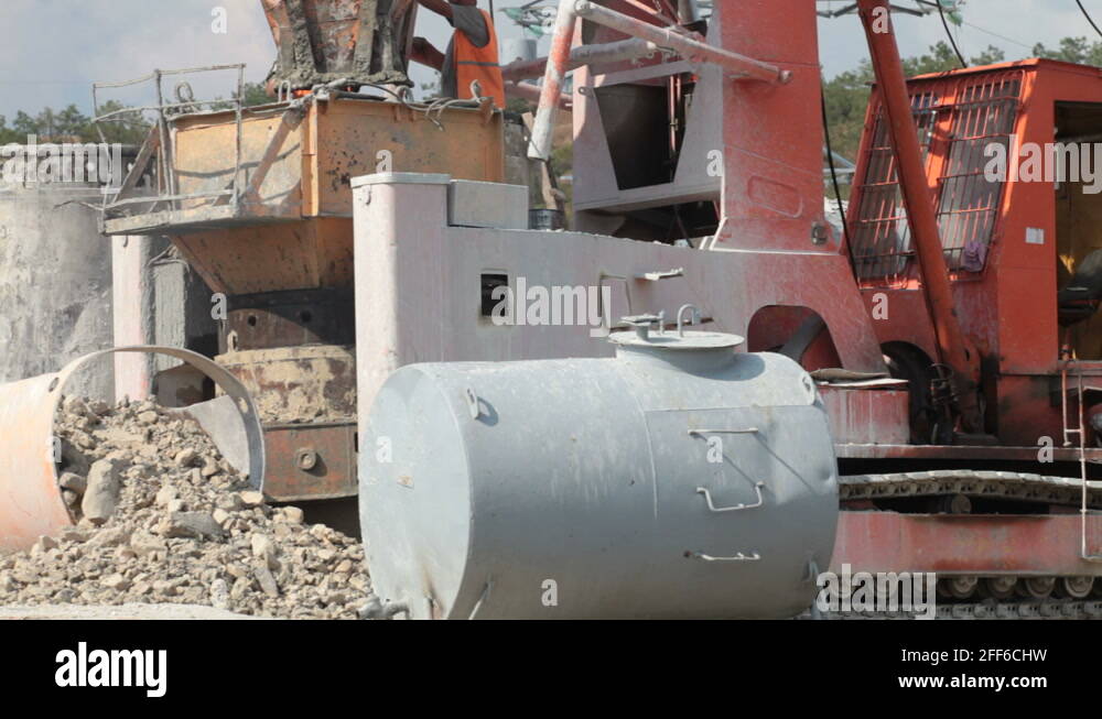 Piling in construction site Stock Videos & Footage - HD and 4K Video ...