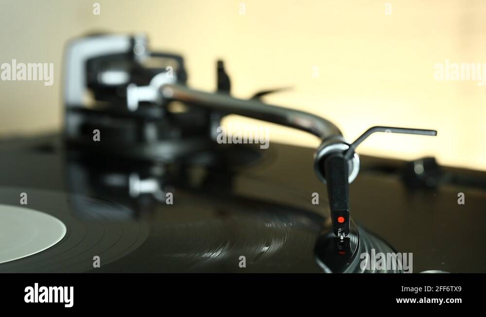 Dj needle Stock Videos & Footage - HD and 4K Video Clips - Alamy