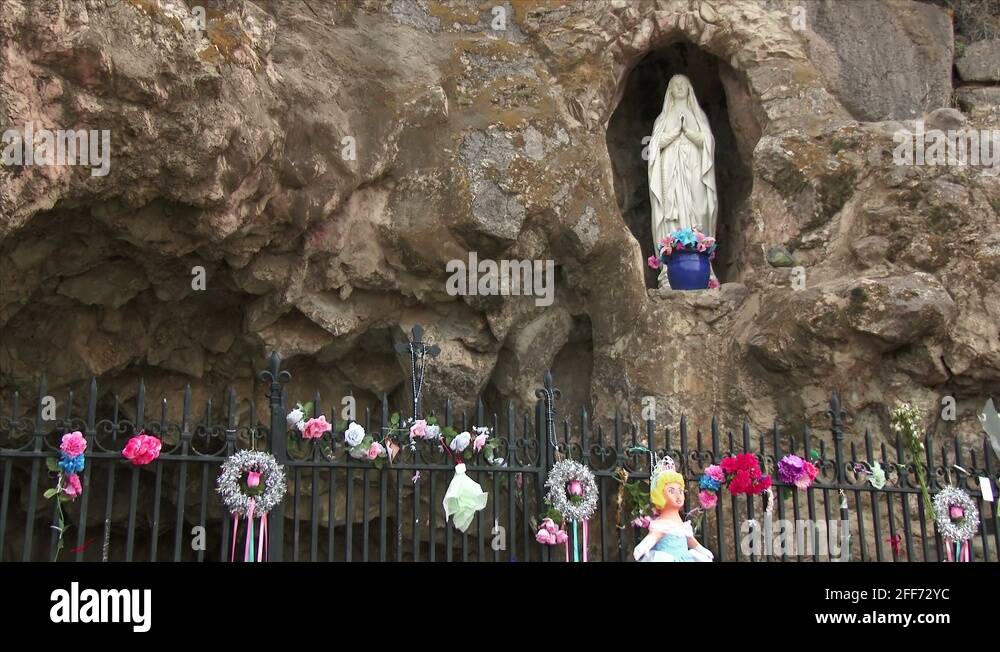 Religious grotto Stock Videos & Footage - HD and 4K Video Clips - Alamy