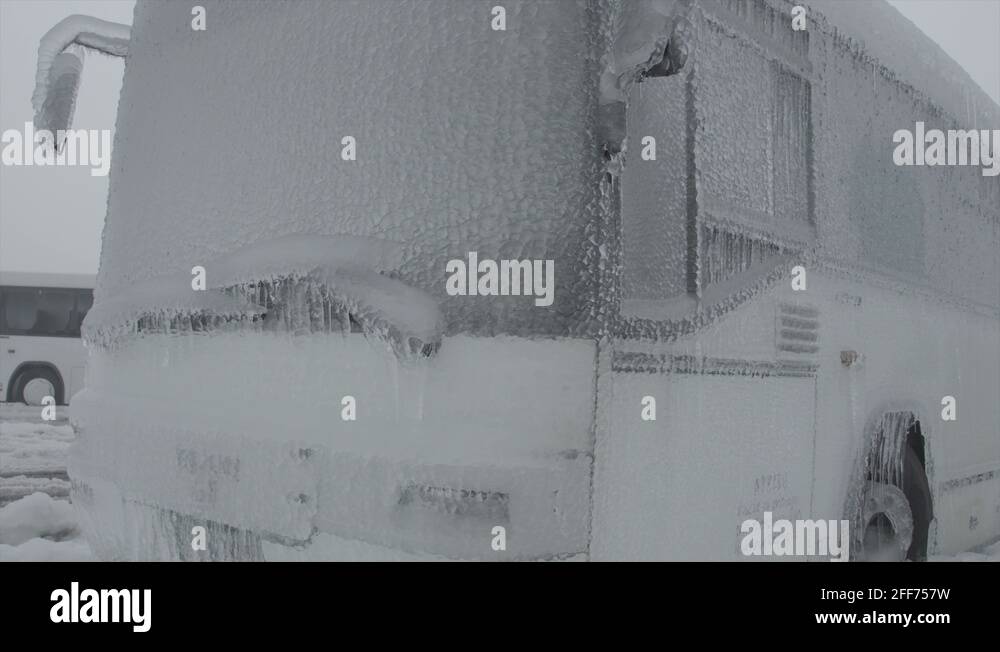 Covered bus Stock Videos & Footage - HD and 4K Video Clips - Alamy