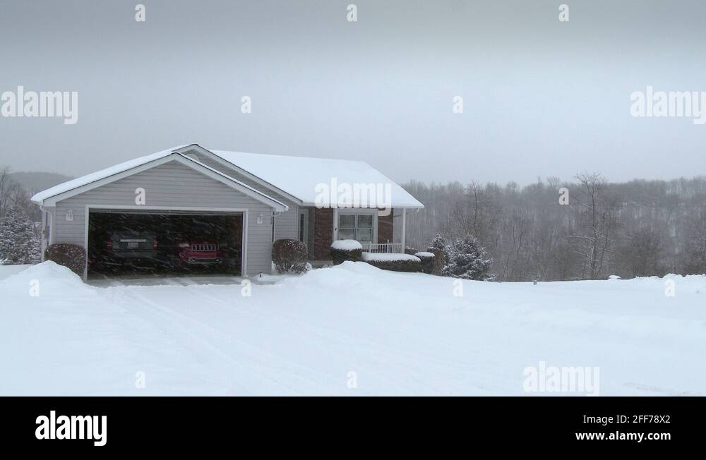 Open door home exterior Stock Videos & Footage - HD and 4K Video Clips ...