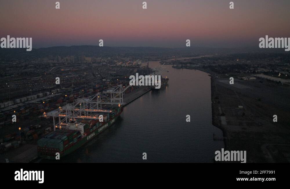 Container ships port san francisco Stock Videos & Footage - HD and 4K ...