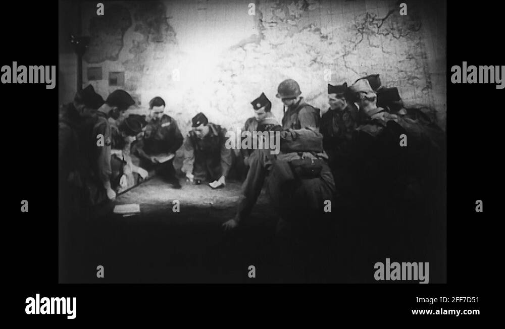 Map room ww2 Stock Videos & Footage - HD and 4K Video Clips - Alamy