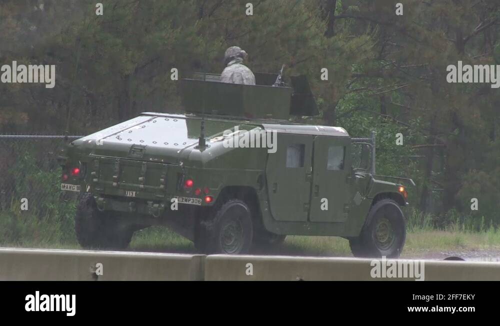 US - Army - Security Forces 20 - HMMWV Stock Video Footage - Alamy