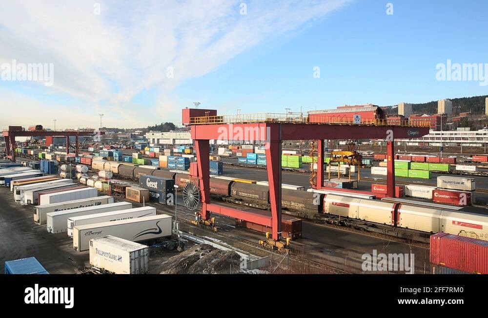 Overview terminal Stock Videos & Footage - HD and 4K Video Clips - Alamy