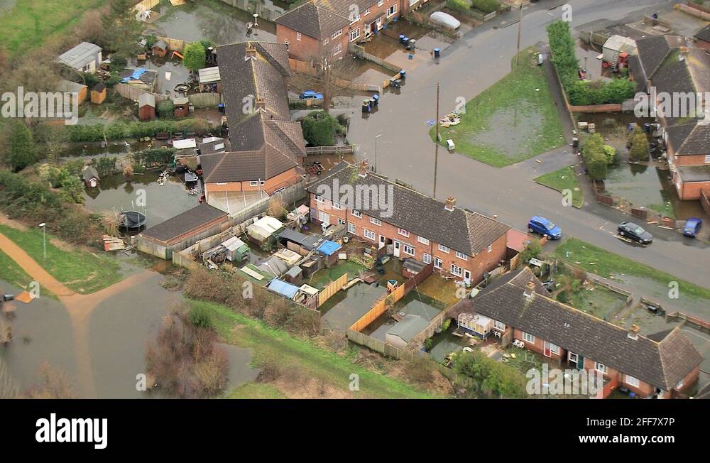 Flooding disaster uk Stock Videos & Footage - HD and 4K Video Clips - Alamy